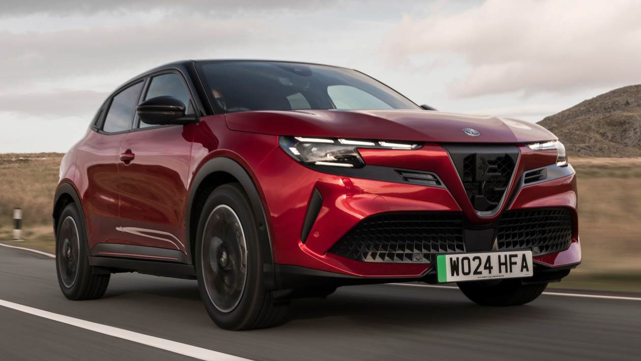Alfa Romeo Junior review – a great first EV for the Italian brand ...